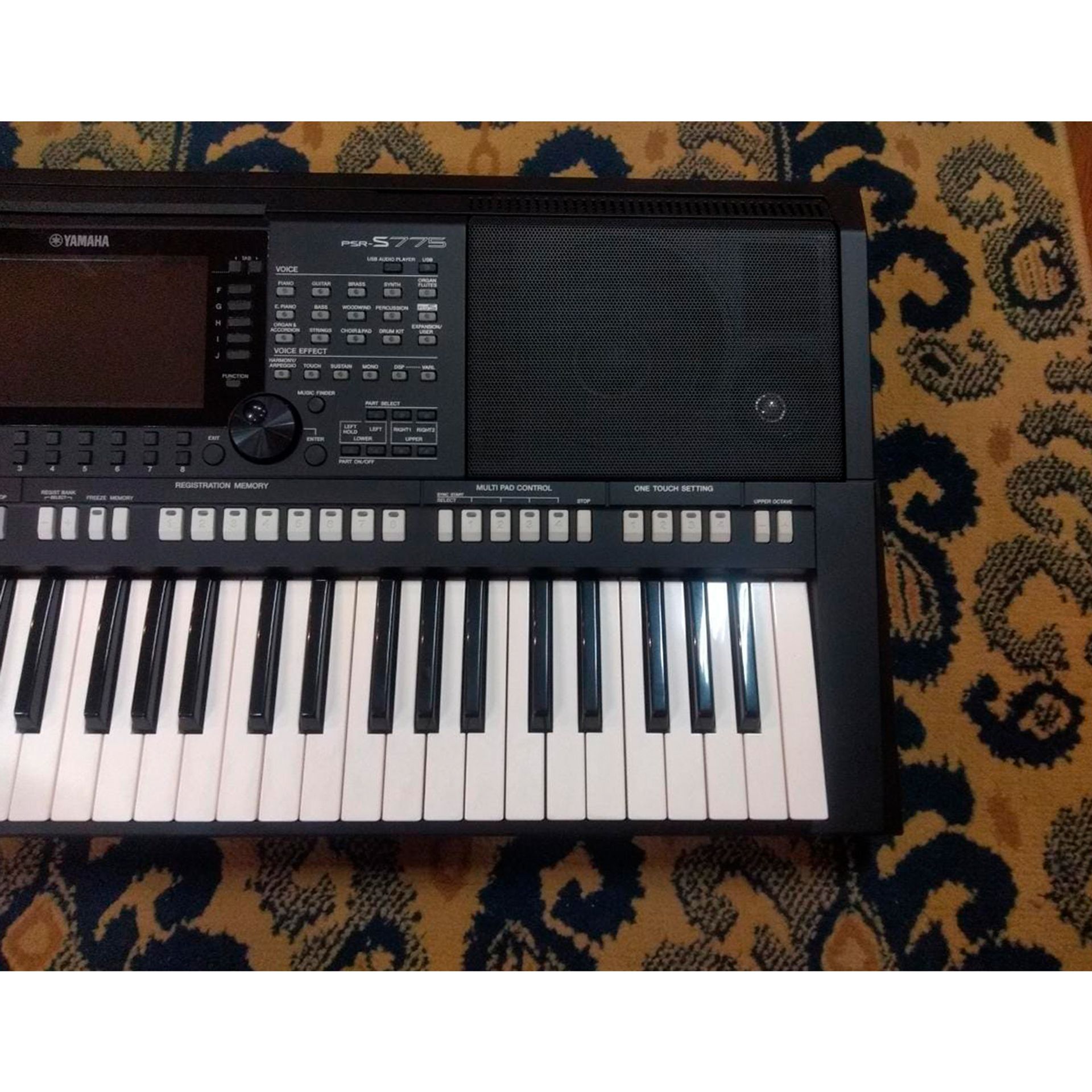 TECLADO YAMAHA PSR-S775 BK USADO - X5Music